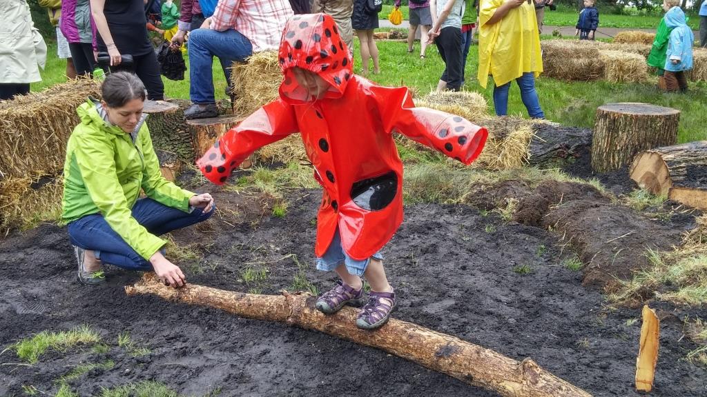 How Nature Play Builds Balanced, Durable Kids - The Durable Human